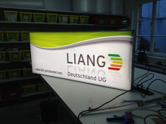 LED Werbetafeln und LED Werbeschilder › LED-Grosshandel.com